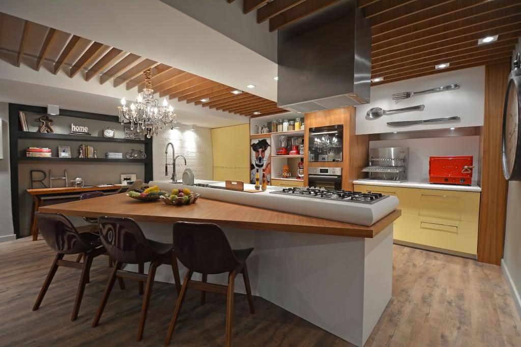 Mesa Triangular: 51 Modelos Lindos para Decorar Ambientes