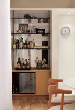 Bar de Parede: O que é? 60 Modelos, Projetos e Fotos