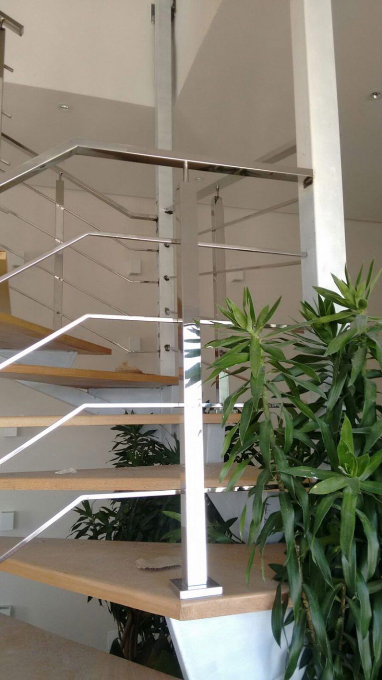 Corrimão de Inox: 60 Modelos, Dicas de Especialistas e Fotos