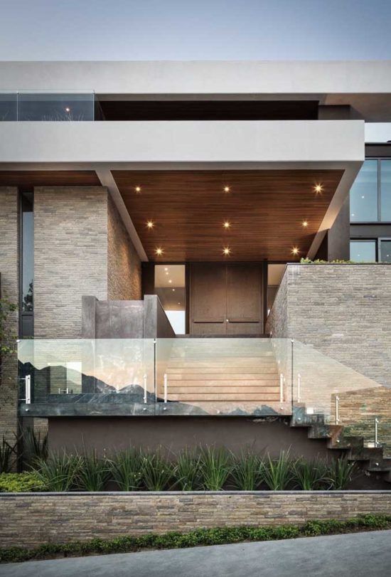 Muro de Vidro: O que é? Vantagens e Fotos Inspiradoras