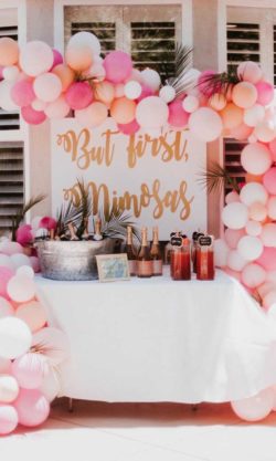 Chá Bar: O que é, Como Organizar, Lista de Presentes e Decoração