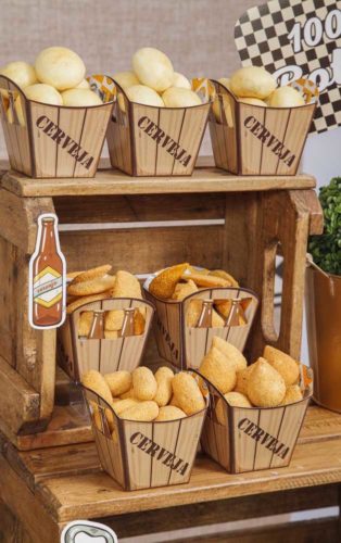 Chá Bar: O que é, Como Organizar, Lista de Presentes e Decoração