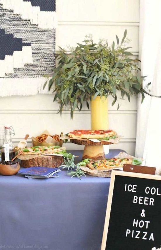 Chá Bar: O que é, Como Organizar, Lista de Presentes e Decoração