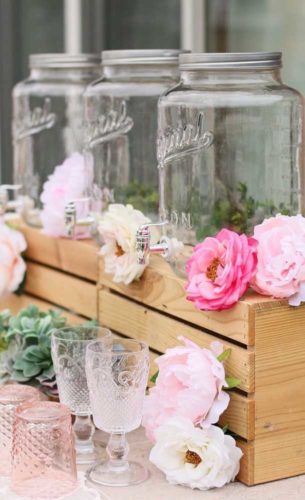 Chá Bar: O que é, Como Organizar, Lista de Presentes e Decoração