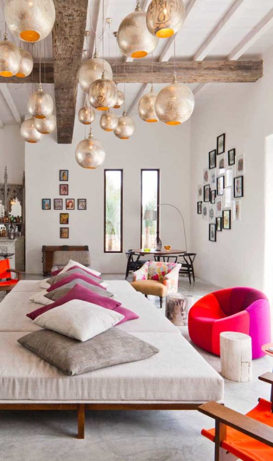 Fúcsia: Como Usar a Cor na Decoração e Fotos de Ambientes
