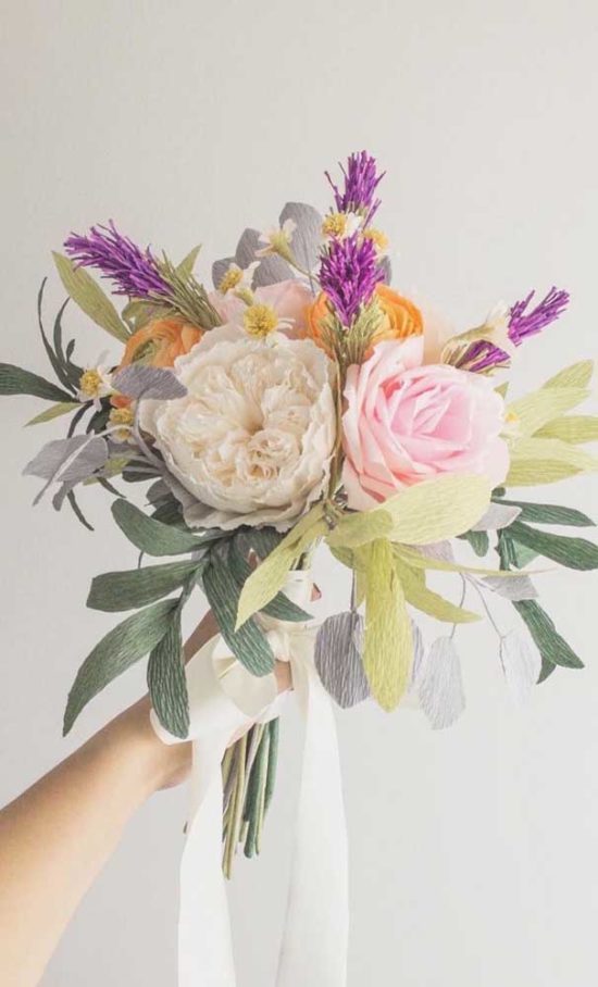 Buquê de Flores: Significado, Como Fazer, Quanto Custa e Fotos