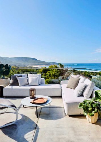 Sofá Para Varanda: Veja Fotos, Dicas e Como Escolher o Seu