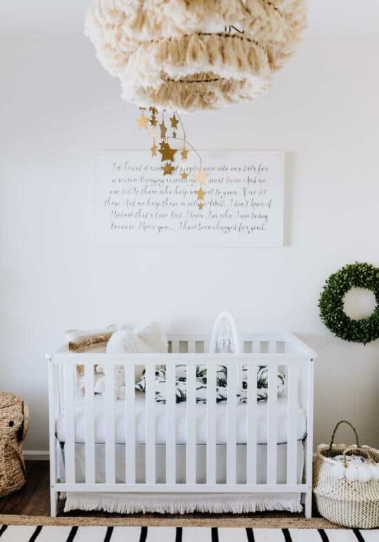 Lustre Para Quarto de Bebê: Tipos, Como Escolher e Modelos com Fotos