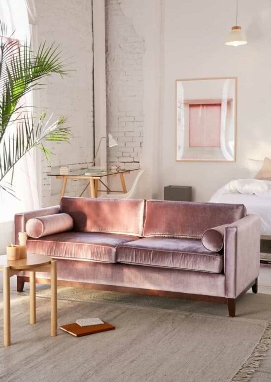 Sofá Rosa: Veja Modelos, Dicas, Como Decorar e Fotos Incríveis