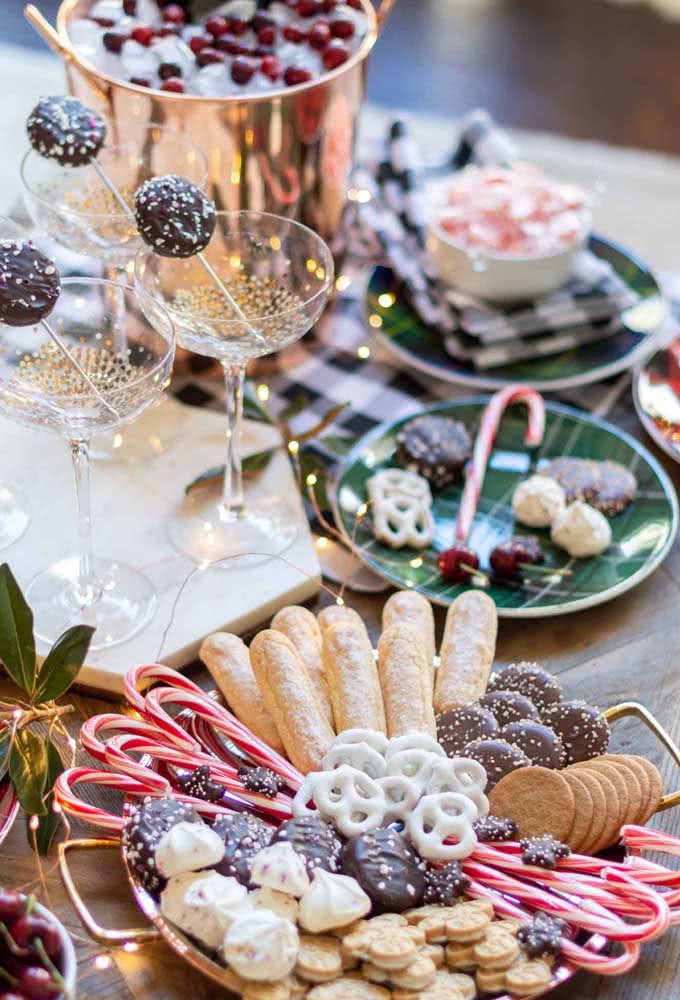 Festão de Natal: O que é, Como Fazer e 50 Fotos de Decoração