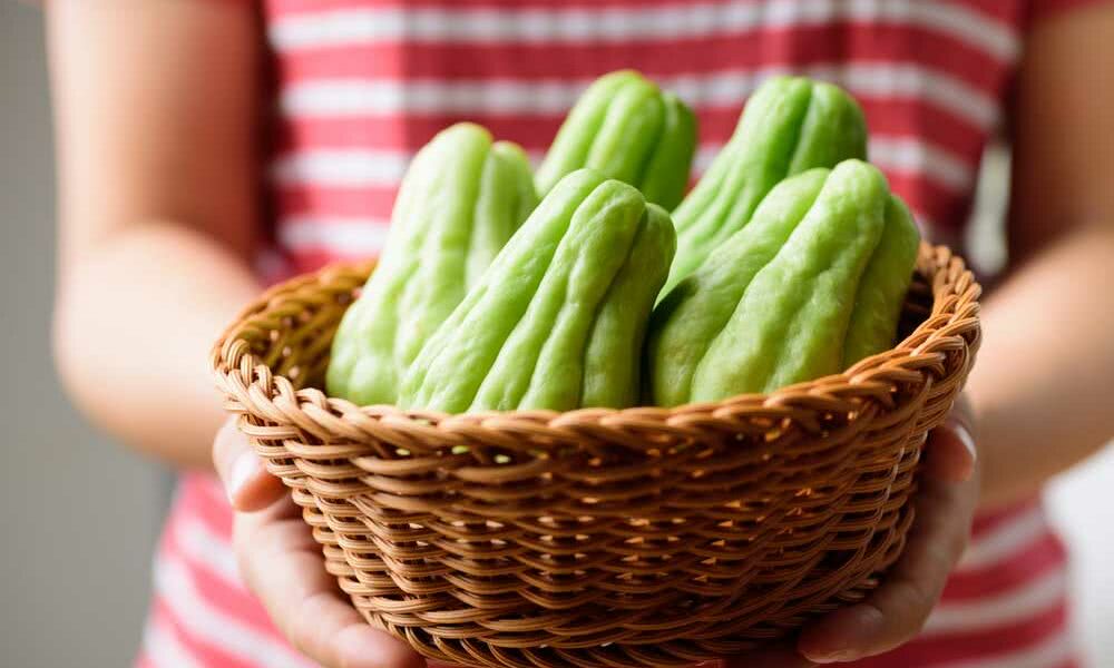 Como Cozinhar Chuchu: Como Escolher e Dicas Para Preparar