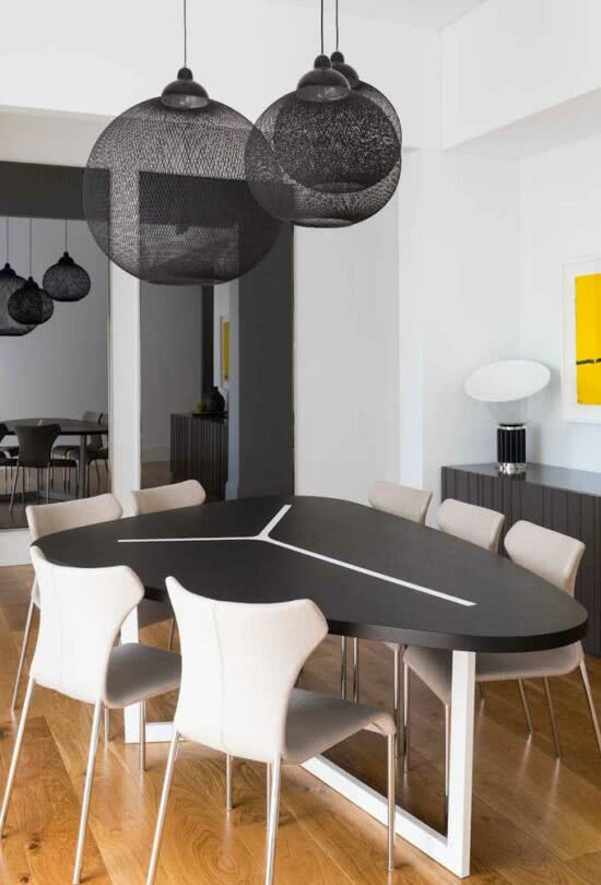 Mesa Triangular: 51 Modelos Lindos para Decorar Ambientes