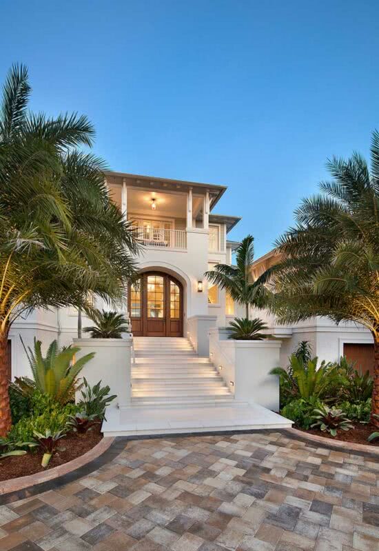 Coqueiro de Jardim: Tipos, Como Plantar, Dicas e Fotos para se Inspirar