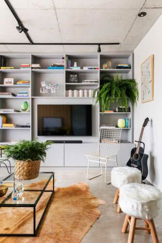 TV na Parede: Como colocar, Tipos de suporte e Fotos para se inspirar