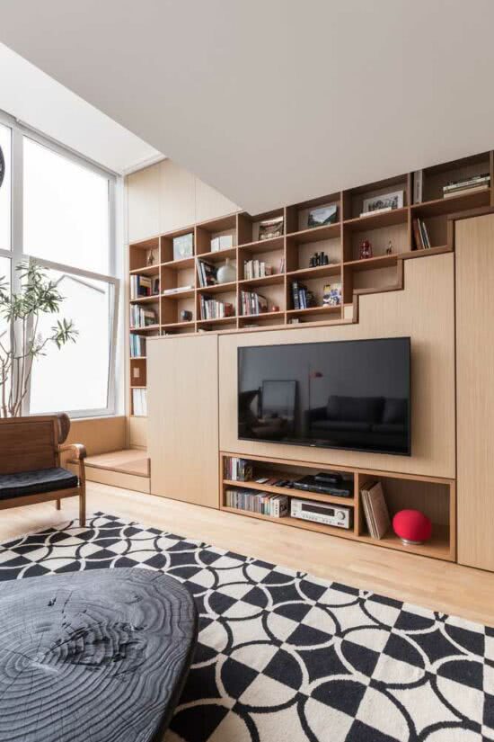 TV na Parede: Como colocar, Tipos de suporte e Fotos para se inspirar