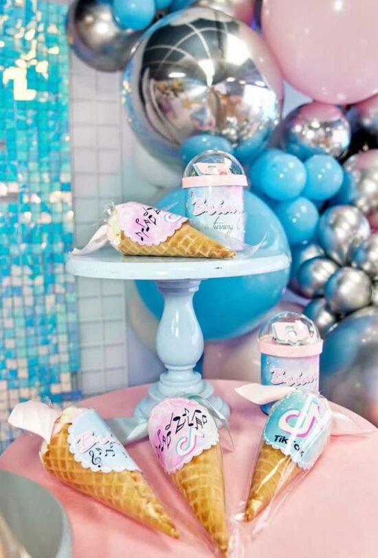 Festa Tik Tok: 50 Ideias e Fotos lindas para Decorar com o Tema