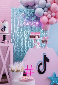 Festa Tik Tok: 50 Ideias e Fotos lindas para Decorar com o Tema