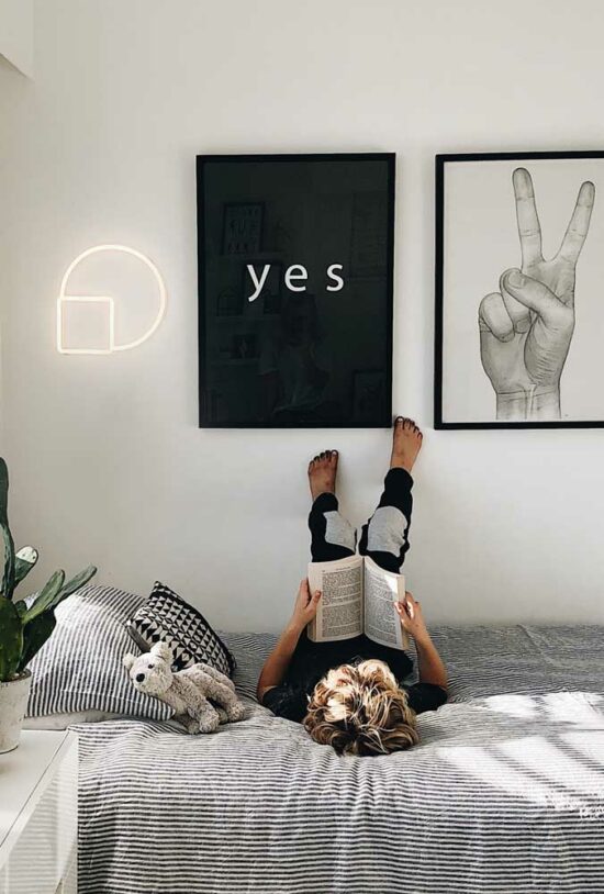 Quarto Neon: 50 Ideias Eletrizantes que Chamarão sua Atenção