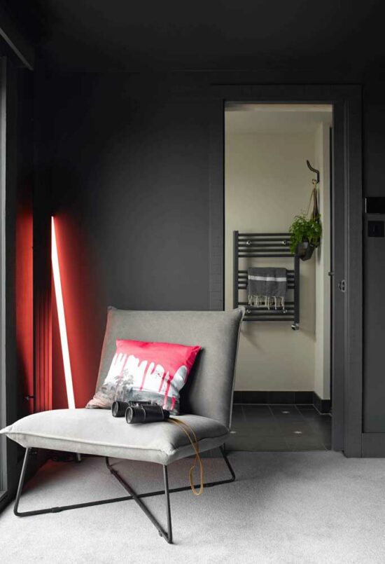 Quarto Neon: 50 Ideias Eletrizantes que Chamarão sua Atenção