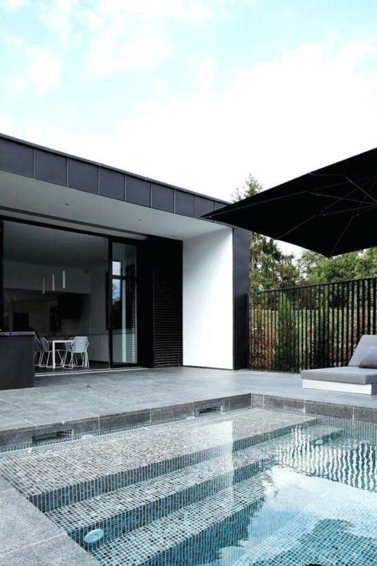 Azulejo para Piscina: Veja Como Escolher, Dicas e Fotos Incríveis