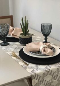 Sousplat de MDF: dicas para decorar, personalizar e ideias incríveis