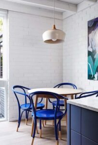 Cadeira Azul: Dicas para Escolher e 50 Ideias Incríveis