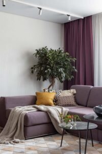 Cores que Combinam com Roxo: Quais São e Ideias para Decorar