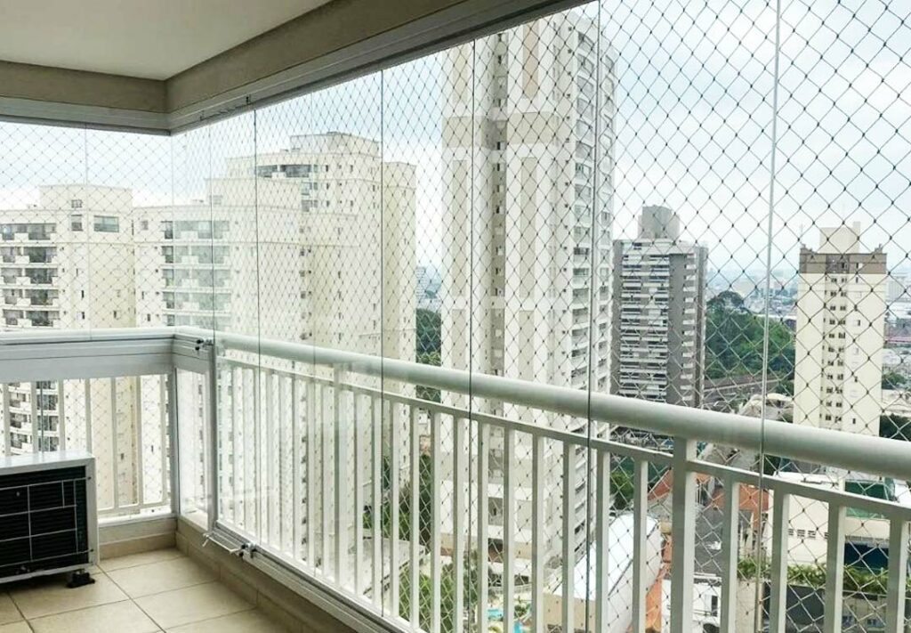 Envidraçamento de Sacada: Tipos e Dicas para Você Seguir
