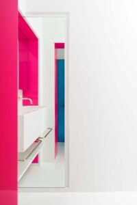 Rosa Choque: Como Usar a Cor na Decoração e 50 Fotos