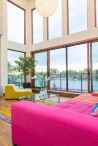 Sofá Pink: Como Usar na Decoração e 50 Modelos