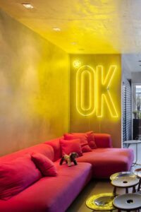 Sofá Pink: Como Usar na Decoração e 50 Modelos