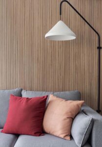 Cores que Combinam com Vermelho: Usar na Decoração e Fotos