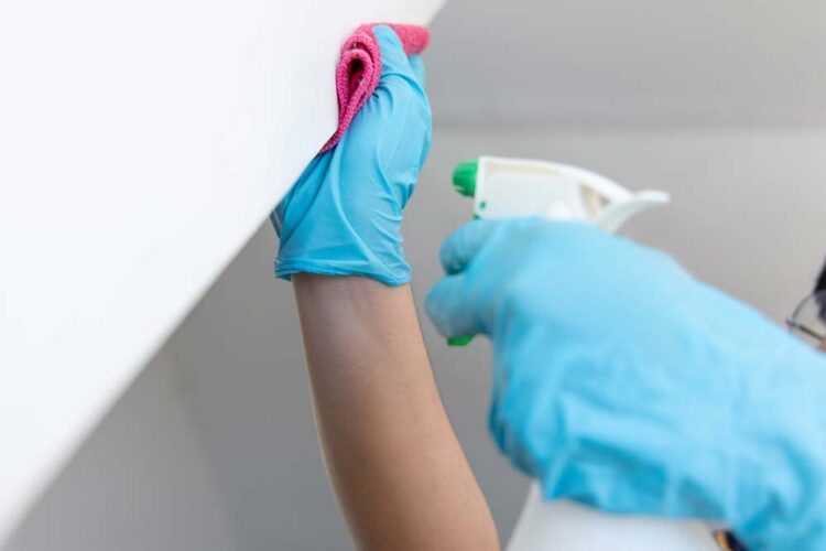 Como Limpar Parede Suja: Técnicas Eficazes com Passo a Passo